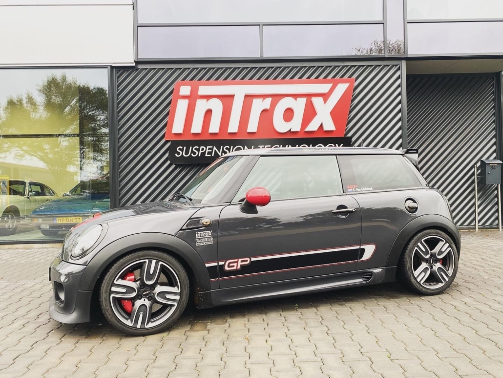 Cooper, R56, R57, R59, S, Works, Works GP1, GP2 Archieven - Intrax ...